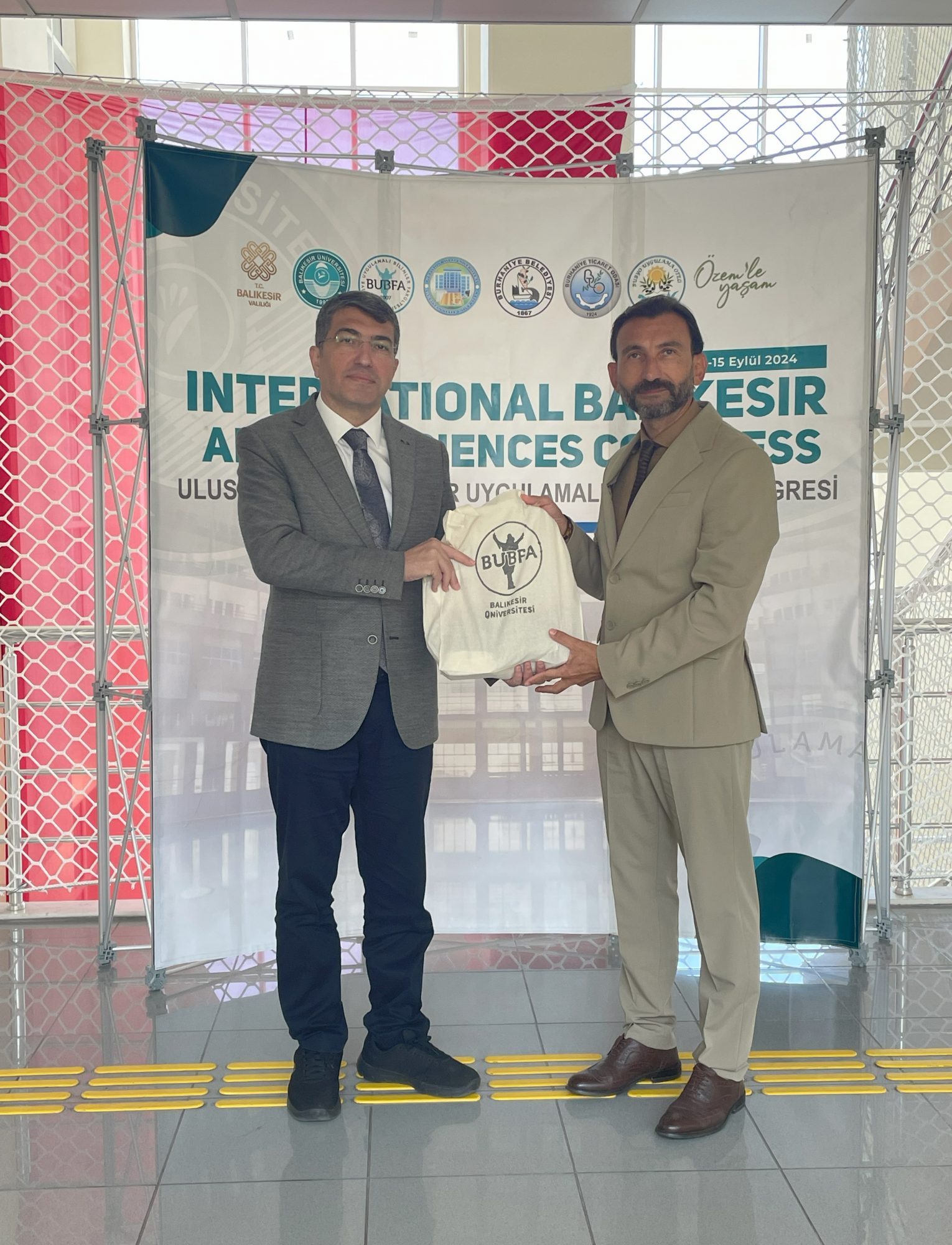 1. Kongremizden Görüntüler – IBAS-CON